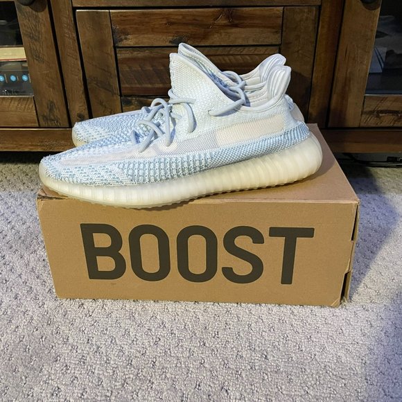 Yeezy | Shoes | Adidas Yeezy Boost 35 V2 Cloud White Non Reflective ...